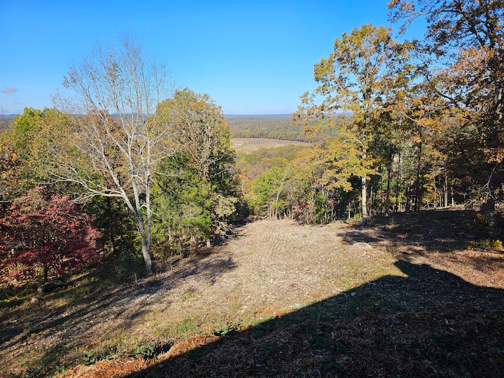 Wagonwheel Retreat - Gainesville, MO