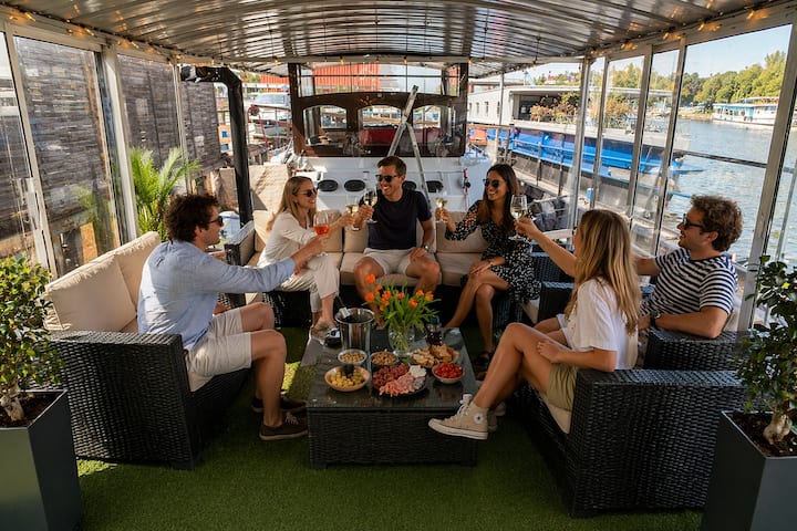 Magnifique Peniche, Unique, Terrasse, Parking - Prague