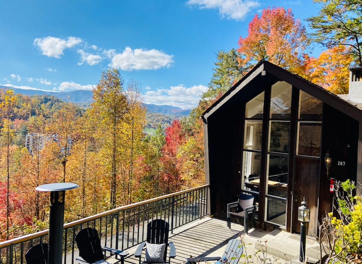 Amazing Views, Walk 2strip, Kings, Hot Tub, Grill - Gatlinburg, TN