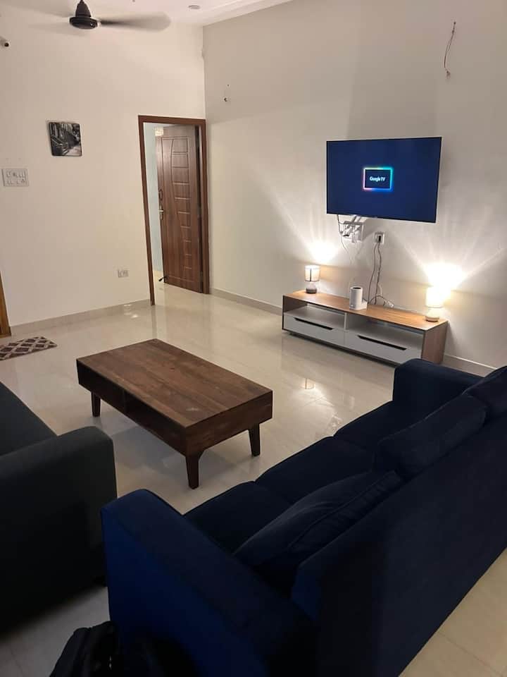 Secret Royal 2bhk Property Near The Airport - Chennai