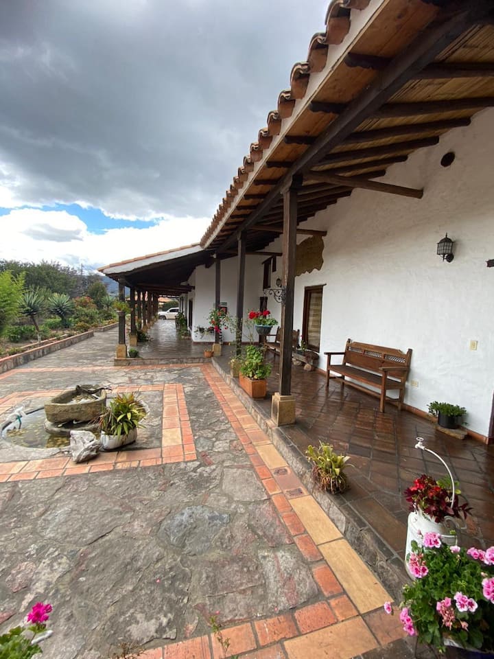 La Florida Casona Hotel - Florida, Colombia