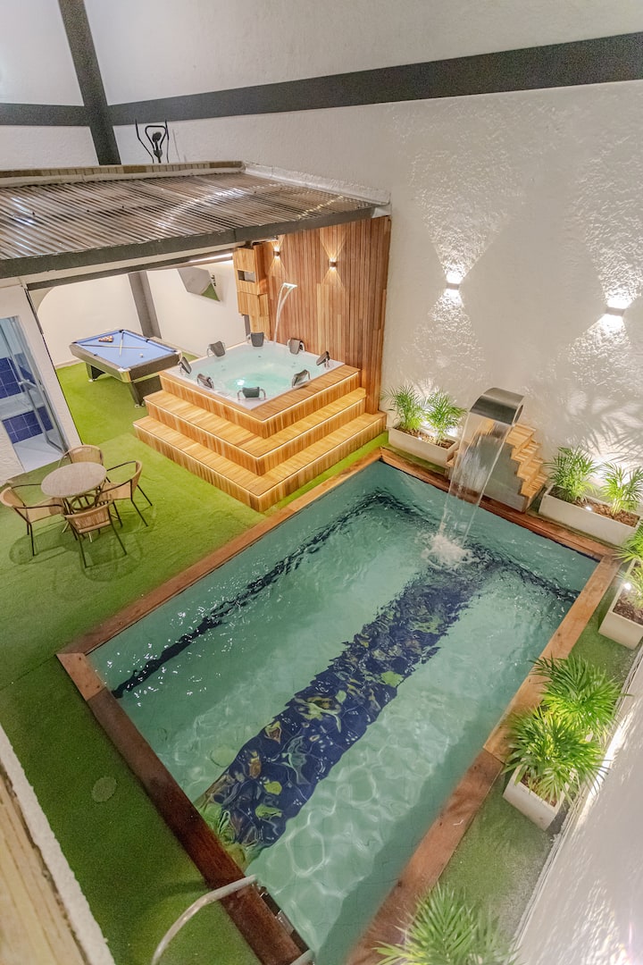 Casa Piscina Laureles 18 Pax/ 8br/ Jacuzzi/ 8 Ac - 