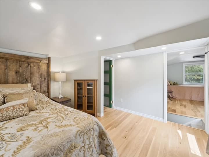 Lakefront Hideaway Cottage - Gravenhurst