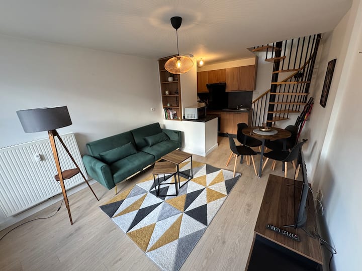 Appartement Lumineux Et Moderne Proche Gare - ibis Compiegne