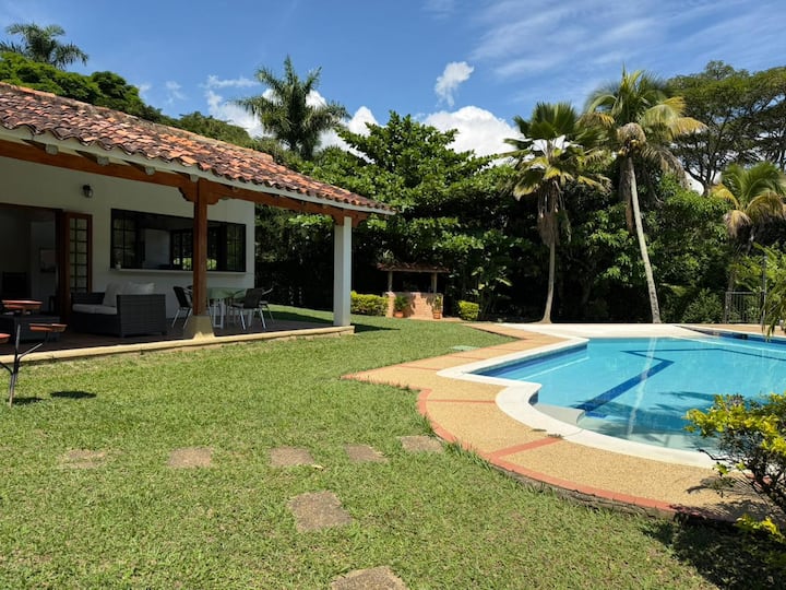 Casa De Descanso En Villeta - Villeta