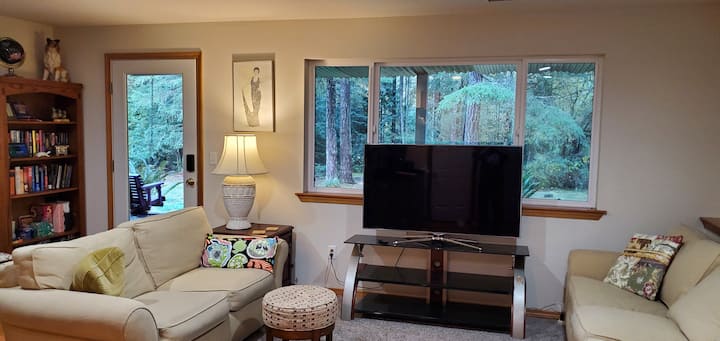 Stay A Bit Abode - Silverdale, WA