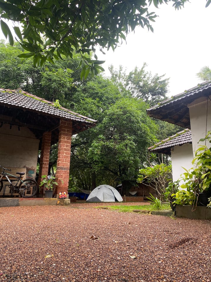 Single Room In A Heritage Property - Sawantwadi