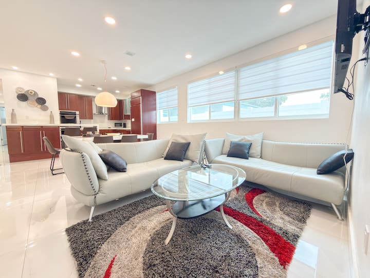 Driftwood Hideaway (4 Bedroom) - Fort Lauderdale, FL