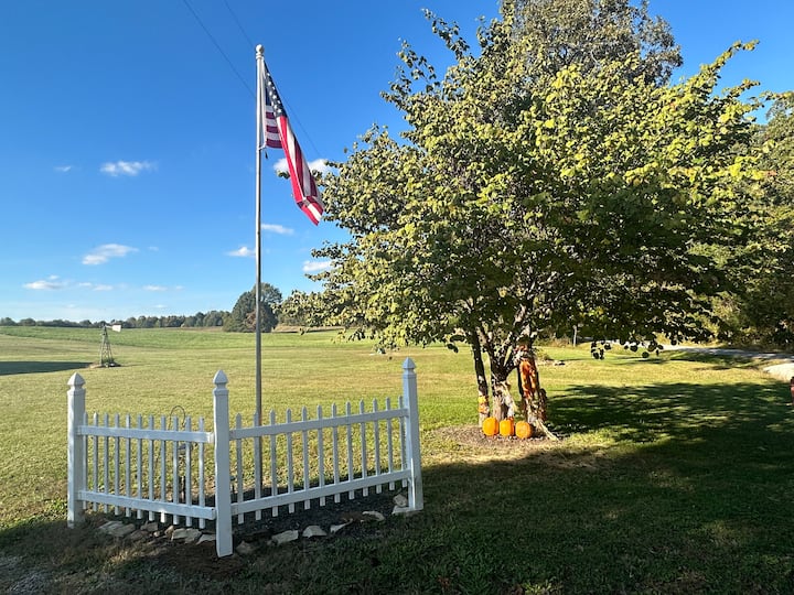 Kainland Farms - Dixon Springs State Park, Golconda