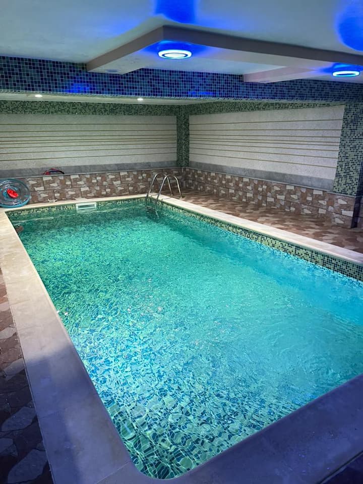 Villa Avec Piscine Chauffante - Alger