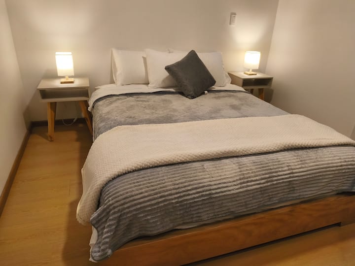 Luxury Family Apartment Opposite the Cathedral - Airbnb