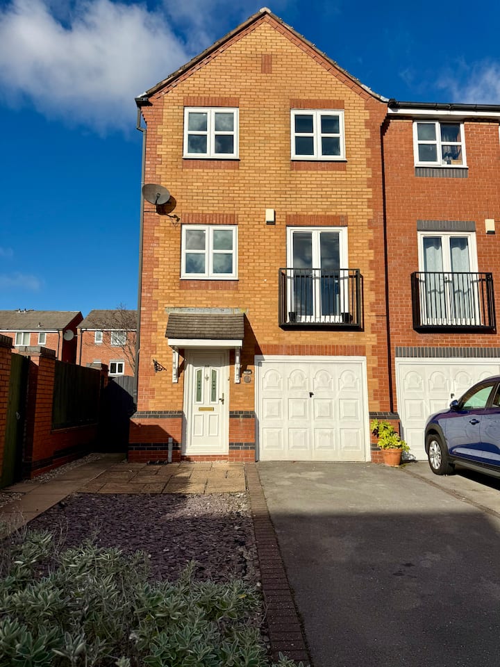 Liverpool Marina View Home – Walk To Albert Dock - Wirral