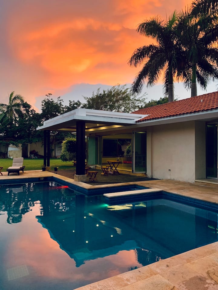 Reserva Mansion Exclusiva Y Grande En Cancun - Cancún