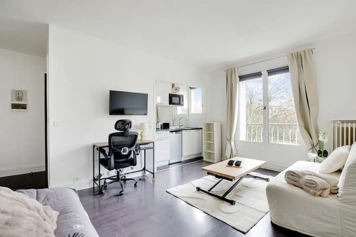 Beau Studio, Vue Dégagée – Paris 16 Foch Dauphine - Paris