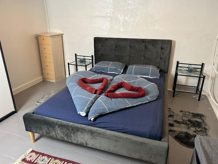 Basement Apartment - Odense