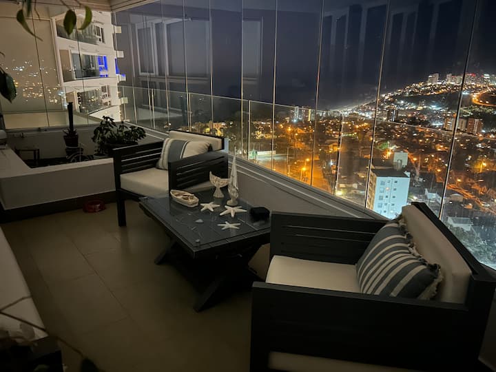 Departamento En Viña Del Mar Con Hermosa Vista - Chile