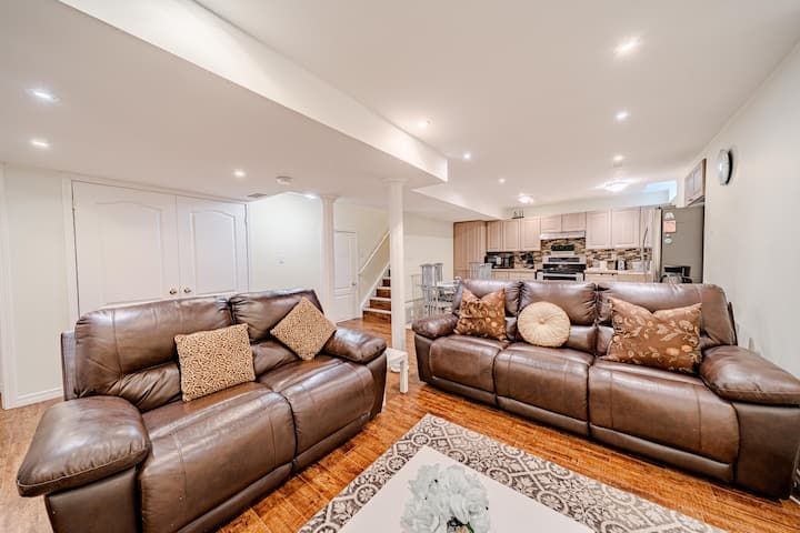 Spacious 2-bedroom Apt, Quiet Neighbourhood - Ajax