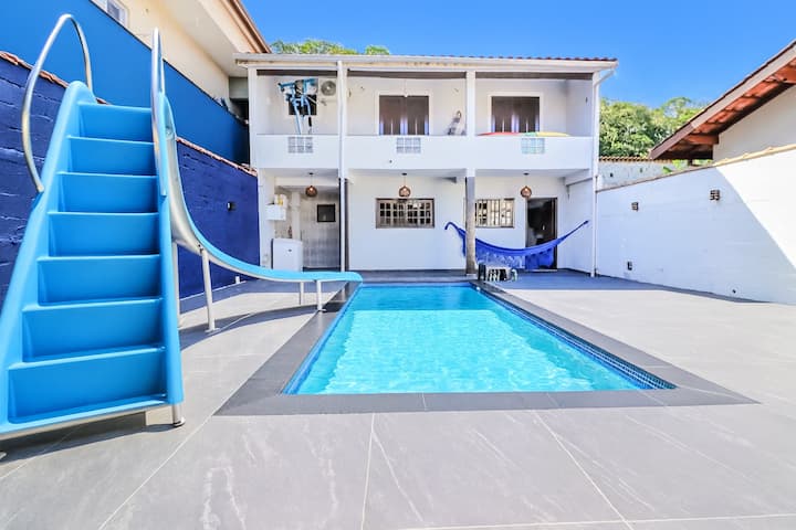 Casa Em Ubatuba Próxima à Praia Grande - Ubatuba