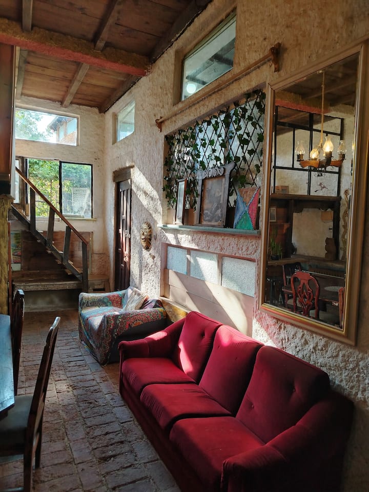 Se Renta Bonita Casa Amueblada Y Con Hermosa Vista - San Cristóbal de las Casas