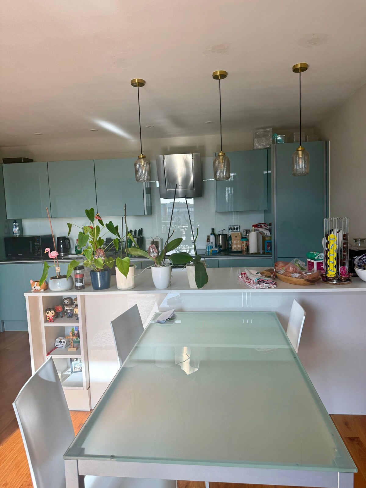 Bright 3-bedroom Flat| Spacious Stay by O2 Arena. - Airbnb