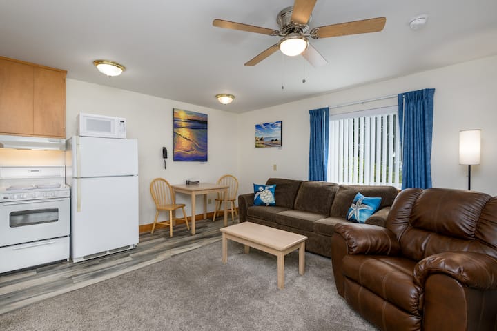 The Artist’s Loft - 