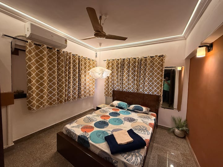 Beautiful Personal Apartment With 2 Rooms - Bombay