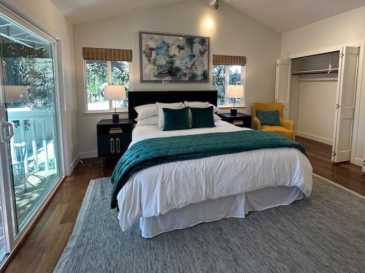 Modern 2-story Loft | 2br + Pool + Gym Access - Sunnyvale, CA