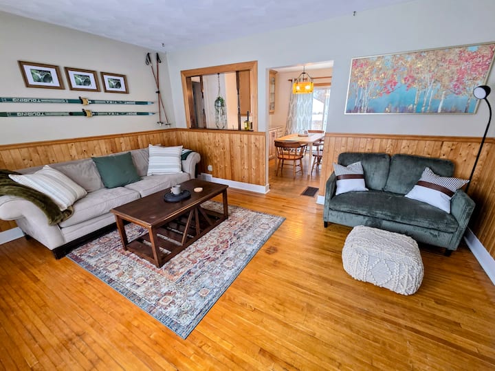 The Green Nook - Elliot Lake