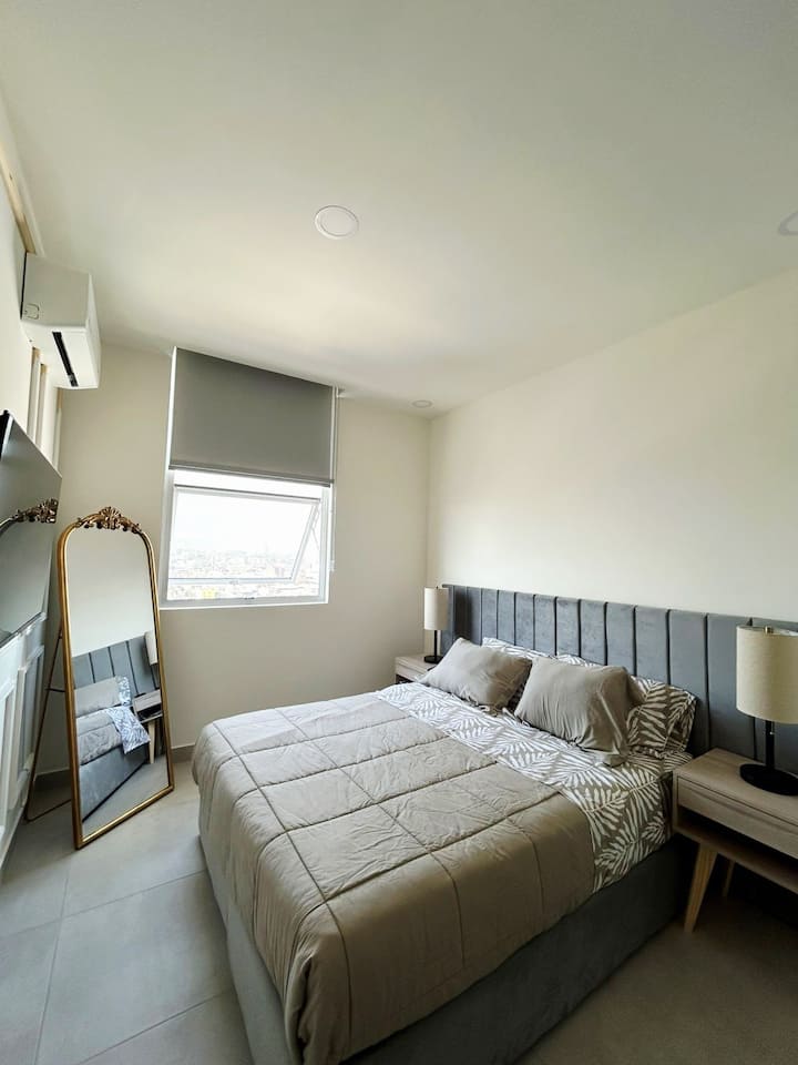 Cómodo Depa Mty A 5 Min De Fundidora Gym Wifi 6ppl - Monterrey