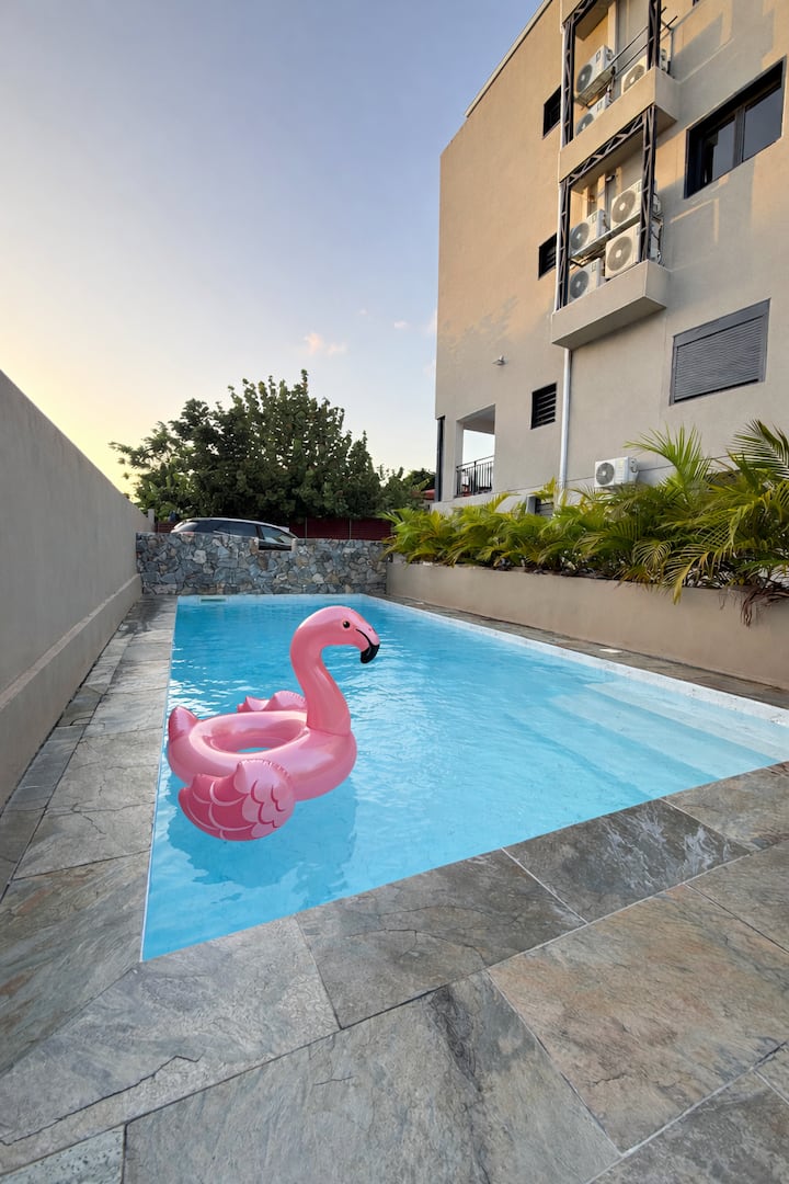 Studio Luméa : Lumineux, Calme Et Avec Piscine - Fort-de-France