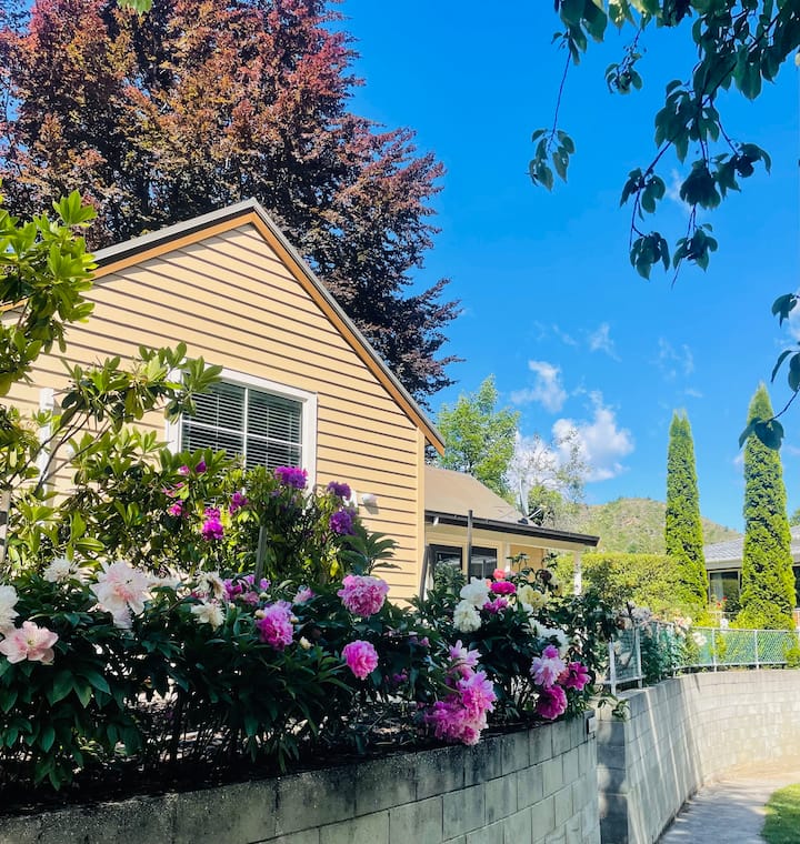 Cottage, Luxury In Historic Arrowtown - Arrowtown