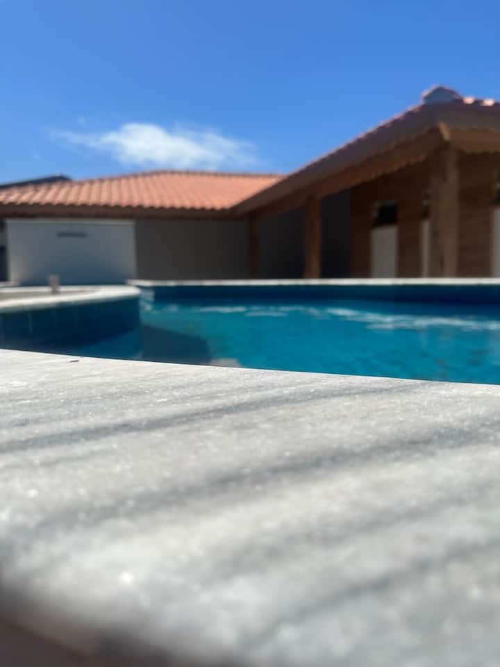Casa Com Piscina Em Praia Grande - São Vicente