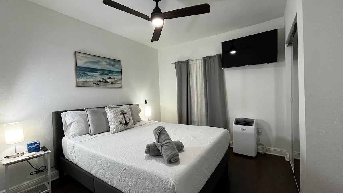 Beach studio with private access-20min from Disney - Airbnb