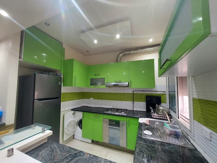 Rez-de-chaussée Avec Garage Et Wifi Gaz De Ville - Monastir