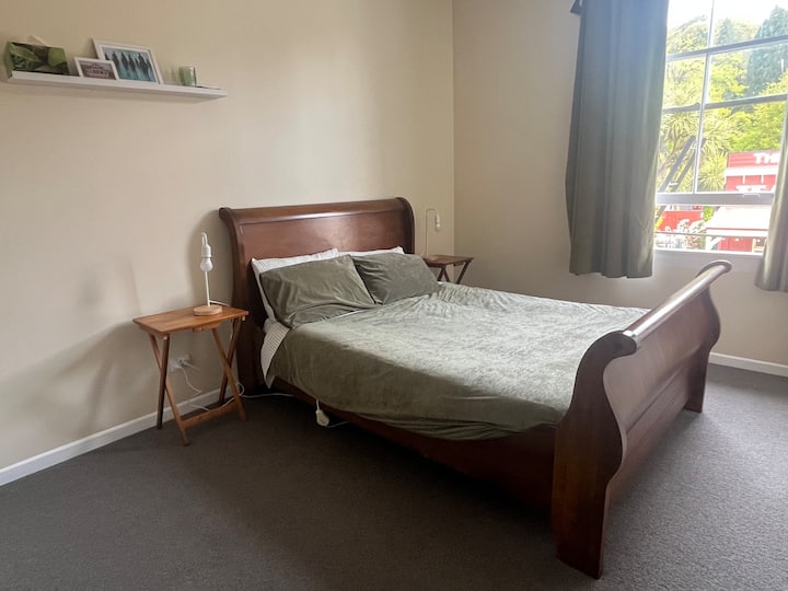 Wilson’s Hotel With Nourish Flourish - Reefton