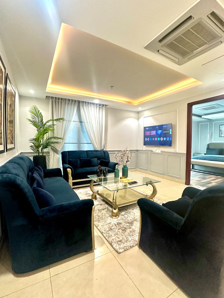 Luxury 2 Bed Apartment Mirhaa Homes Goldcrest Mall - 拉哈爾
