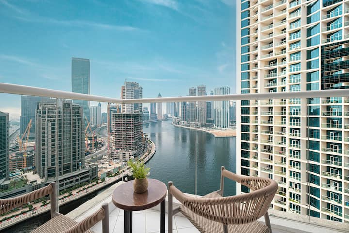 High-floor Studio Canal & Burj Khalifa Views - Dubaï