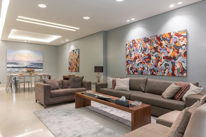 Refined 2 Bed Home In Saifi - 24/7 Power - Beirut