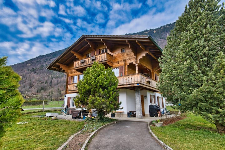 Kiwi Chalet - Mountain Views & Cozy Nz Vibes - Ringgenberg
