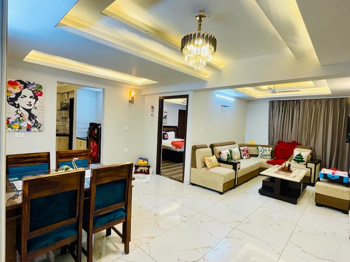 9th Floor/wifi / Lift / 3bd/ Snacks/ Games/ Ott / - Jaipur