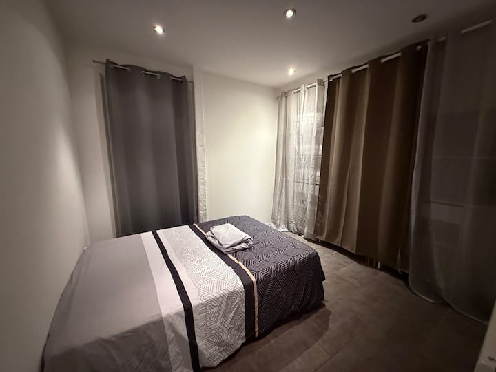 Maison Avec Jardin 
Chateauneuf De Grasse - Valbonne