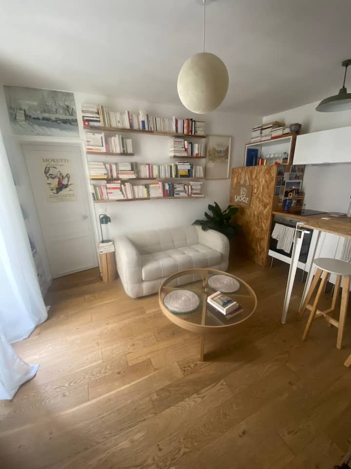 Appartement T2 Calme à Paris - Paris