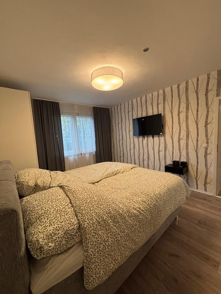 Zentrale Wohnung Nahe Uni & Innenstadt - Duisburg