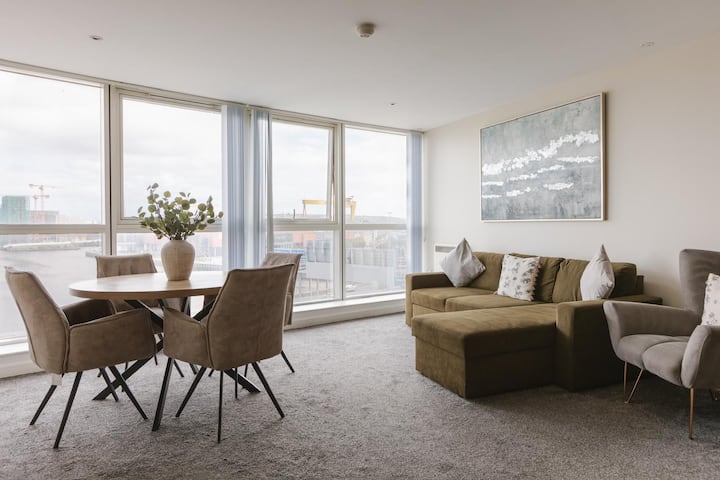 Luxury 2br Apartment | 2 Bath - Belfast