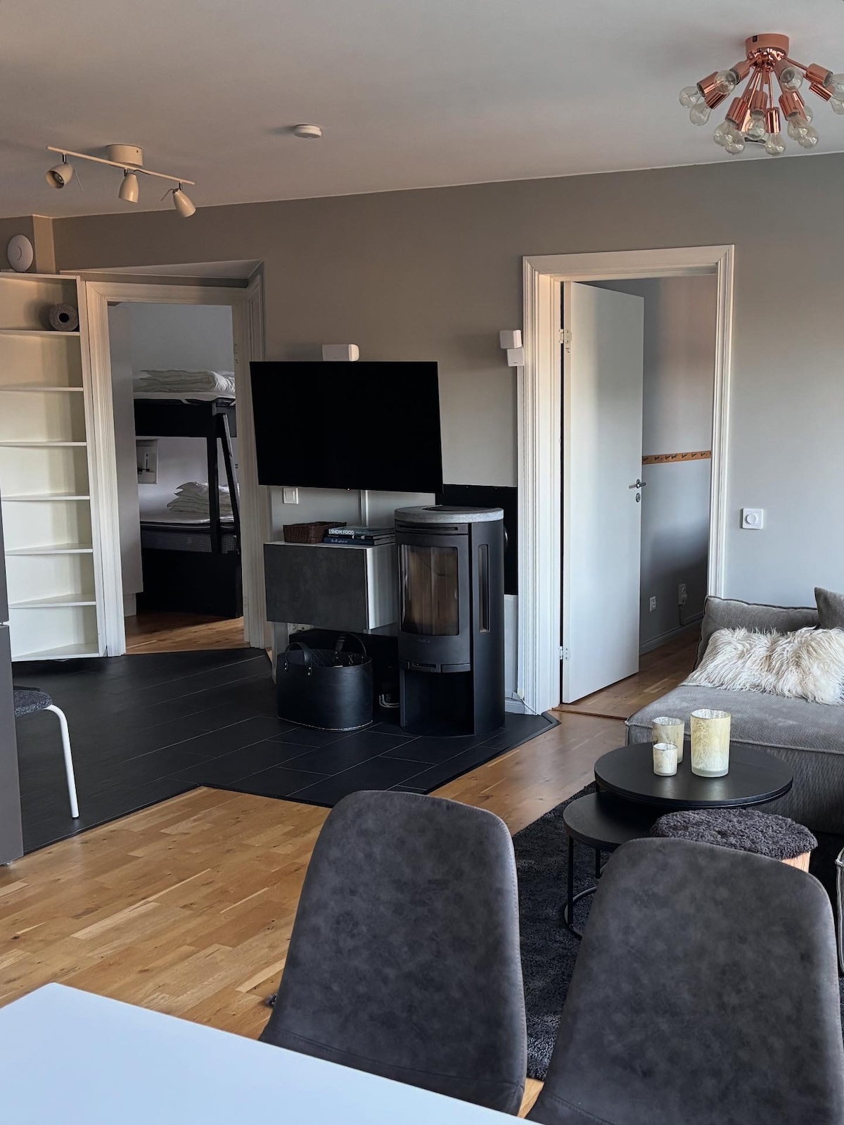Quiet location close to skiing and Åre square - Flats for Rent in Åre ...