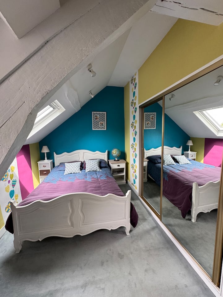 Entre Couleurs Et Bois : Chambre Chaleureuse - Flers