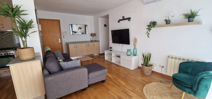 Apartamento Con Terraza En El Centro Del Masnou - El Masnou