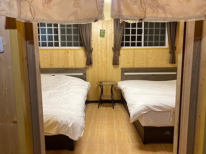 溫馨四人房 - Ren'ai