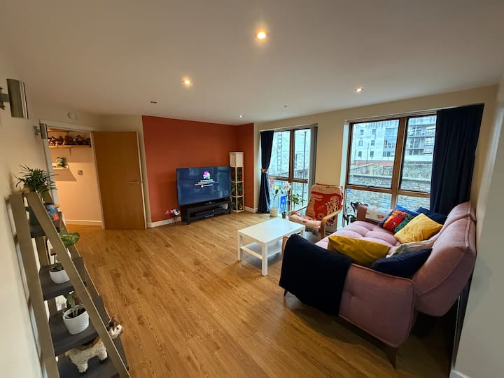 Three Beds | Free Parking | Temple Meads - Bristol