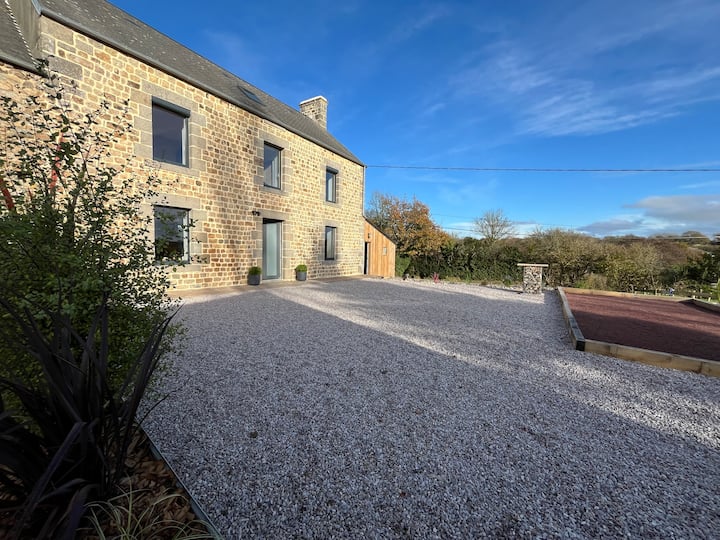 La Maroiserie: Gîte En Coeur De Cotentin_12 Pers - Les Pieux